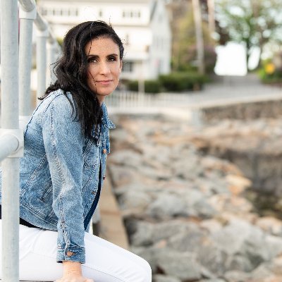 Awesome Sober Influencers You Should Be Following in 2021 if you want ...